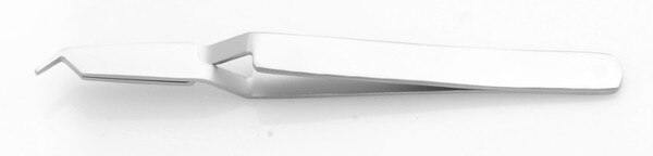 Orthodontic self-locking bracket holder